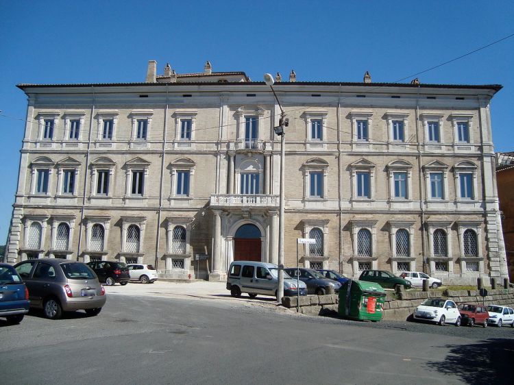 Sforza dukes of Milan – Dukes and Princes